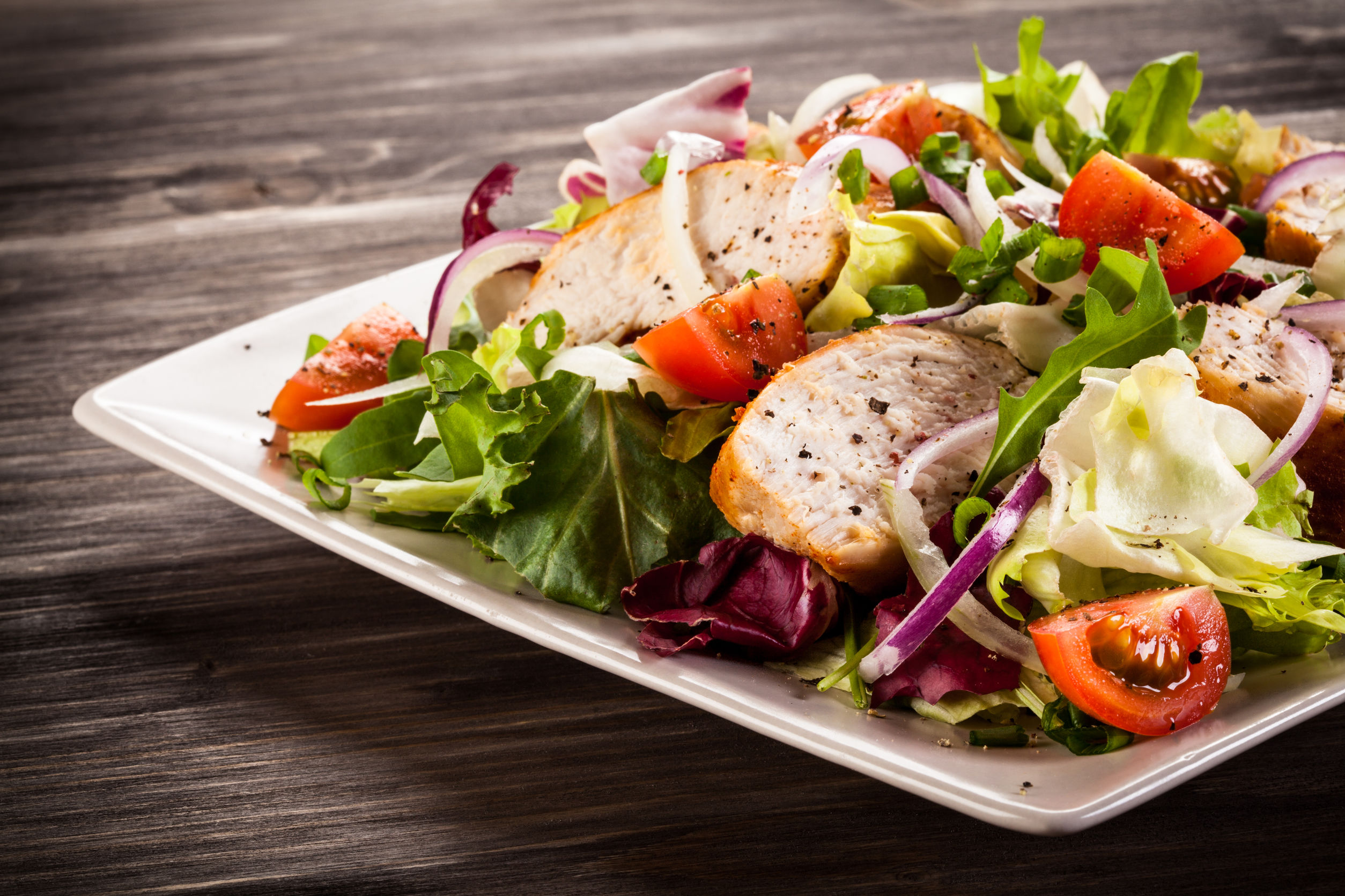 Recetas de ensalada para preparar en casa (I) - REDPISO NEWS